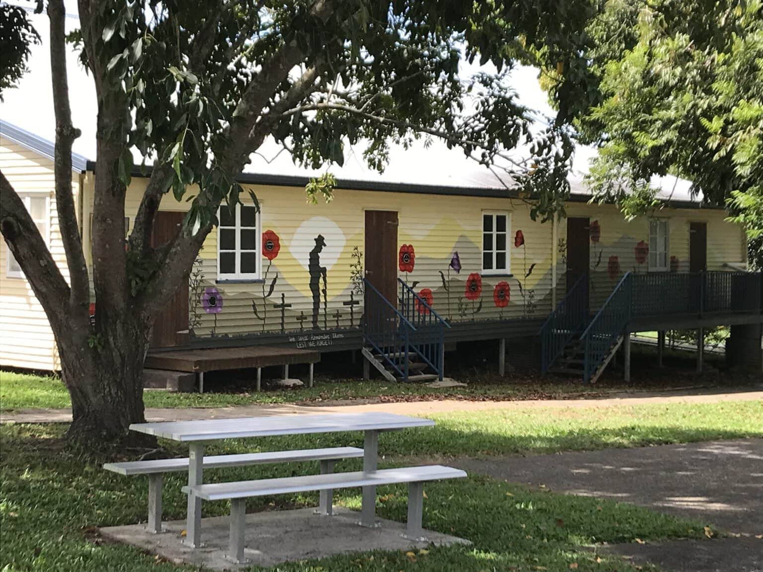 New Remembrance Mural Completed in Mt Molloy - Mareeba Shire Council